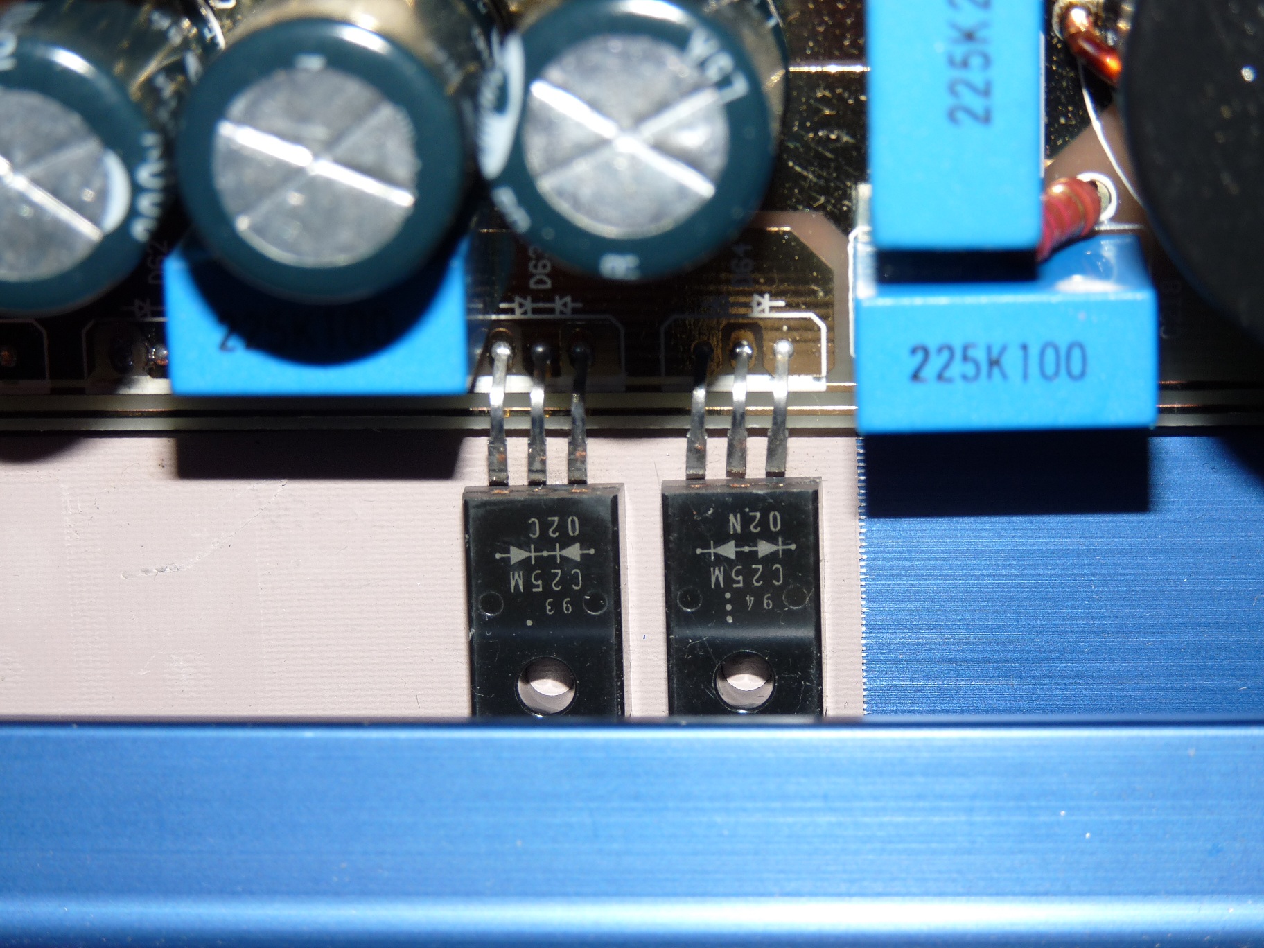 Suche Ersatz für ESAC25M-02C / ESAC25M-02N - Mikrocontroller.net