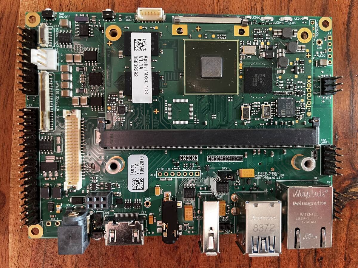 [V] Toradex Ixora + Apalis IMX6 Quad 1GB Embedded Board - Mikrocontroller.net