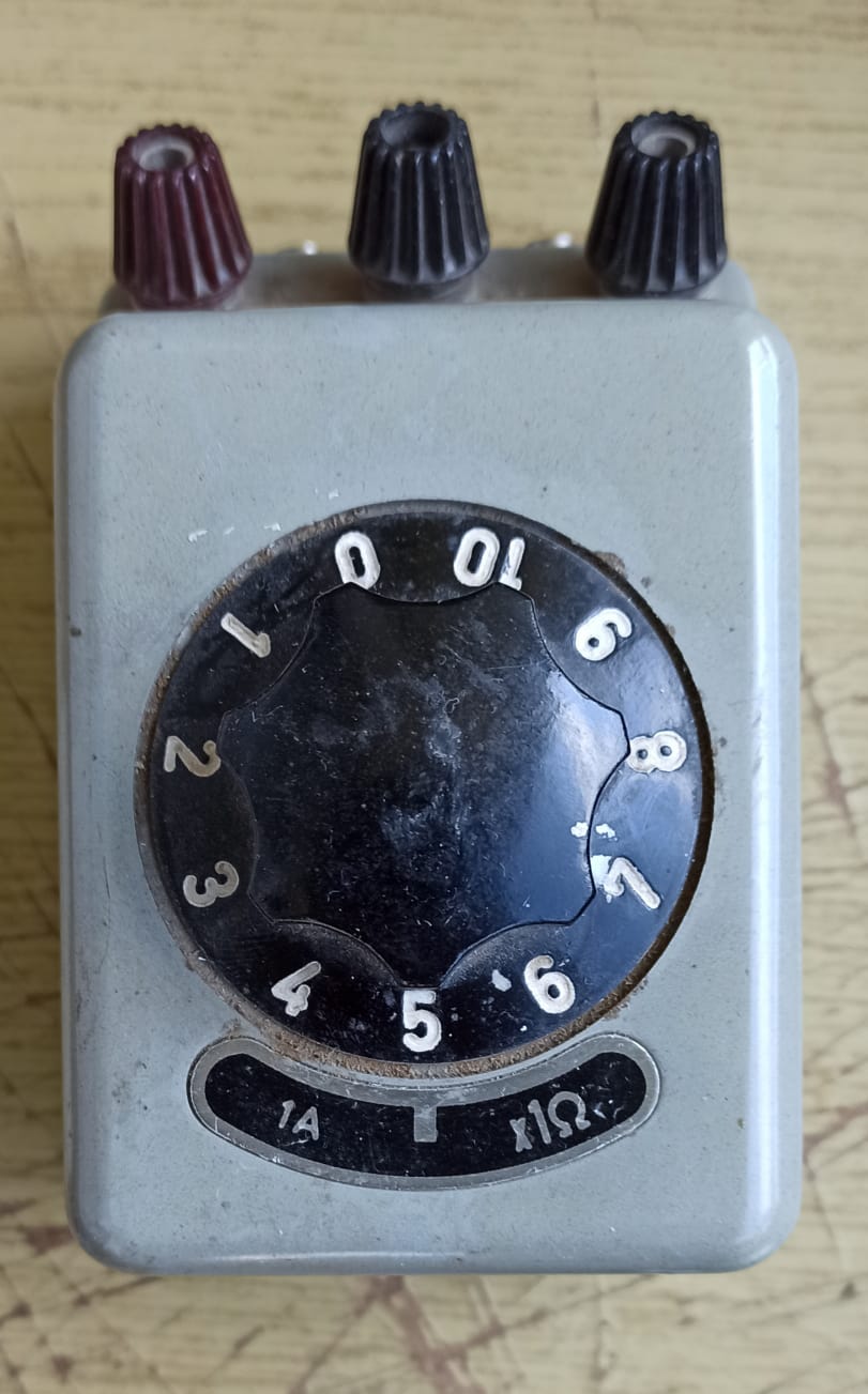 [ V ]DDR_dekade_Altteile - Mikrocontroller.net