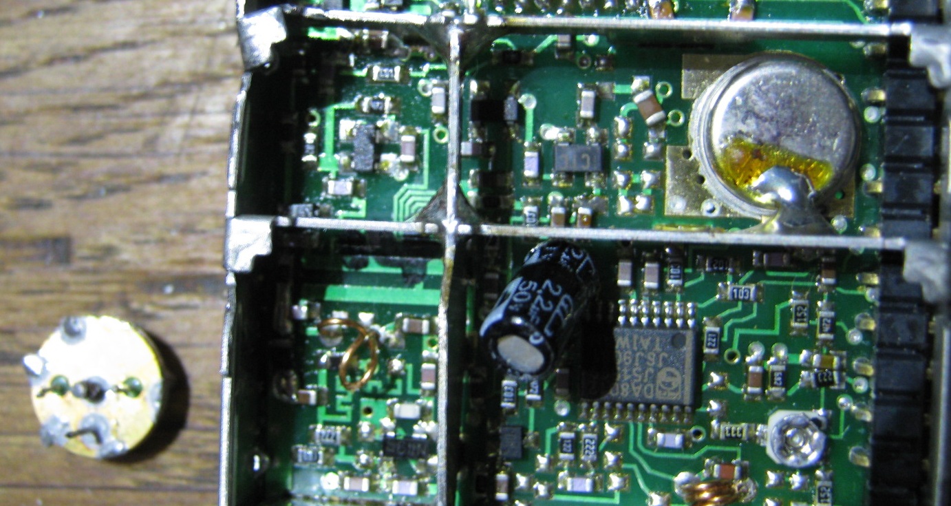 Bauteil identfiziern aus SAT Receiver - Mikrocontroller.net